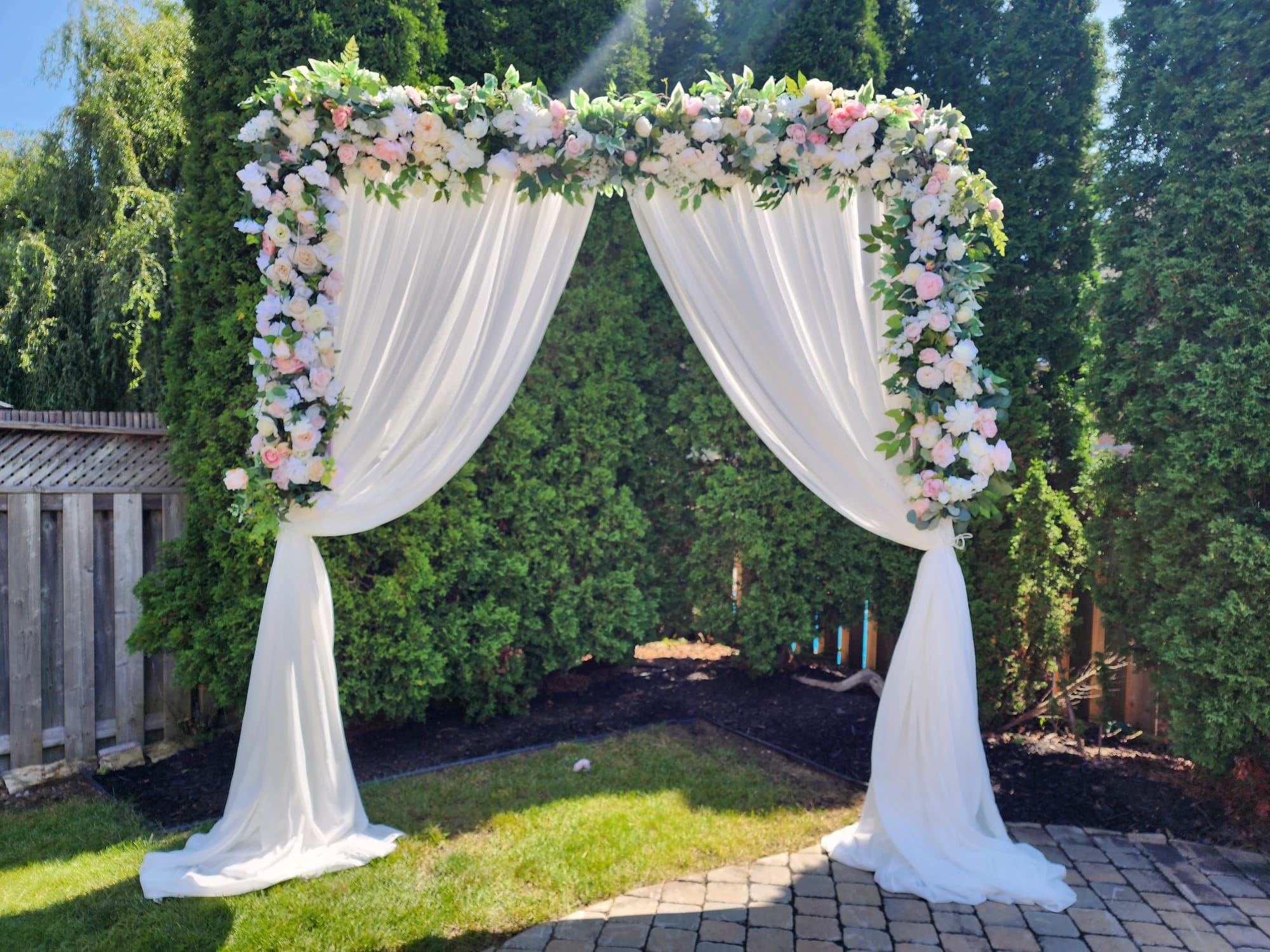 Toronto Flower Wall Company for Event Elegance | Flower Wall Rentals
